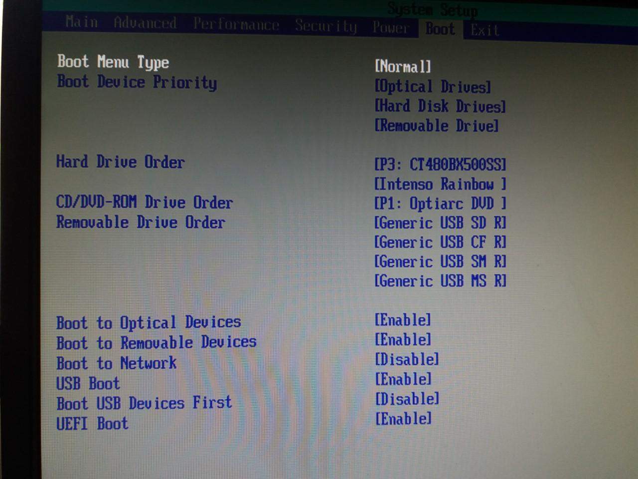 Wechseln von HDD-Festplatte zu geklonte SSD & anschließend dann starten von Windows 10 USB-Stick ...