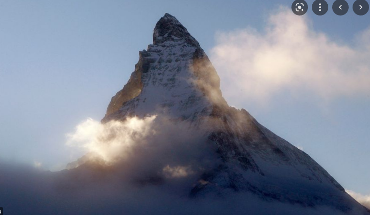 Welcher Berg ist schwieriger zu Besteigen? (Berge, Bergsteigen, matterhorn)