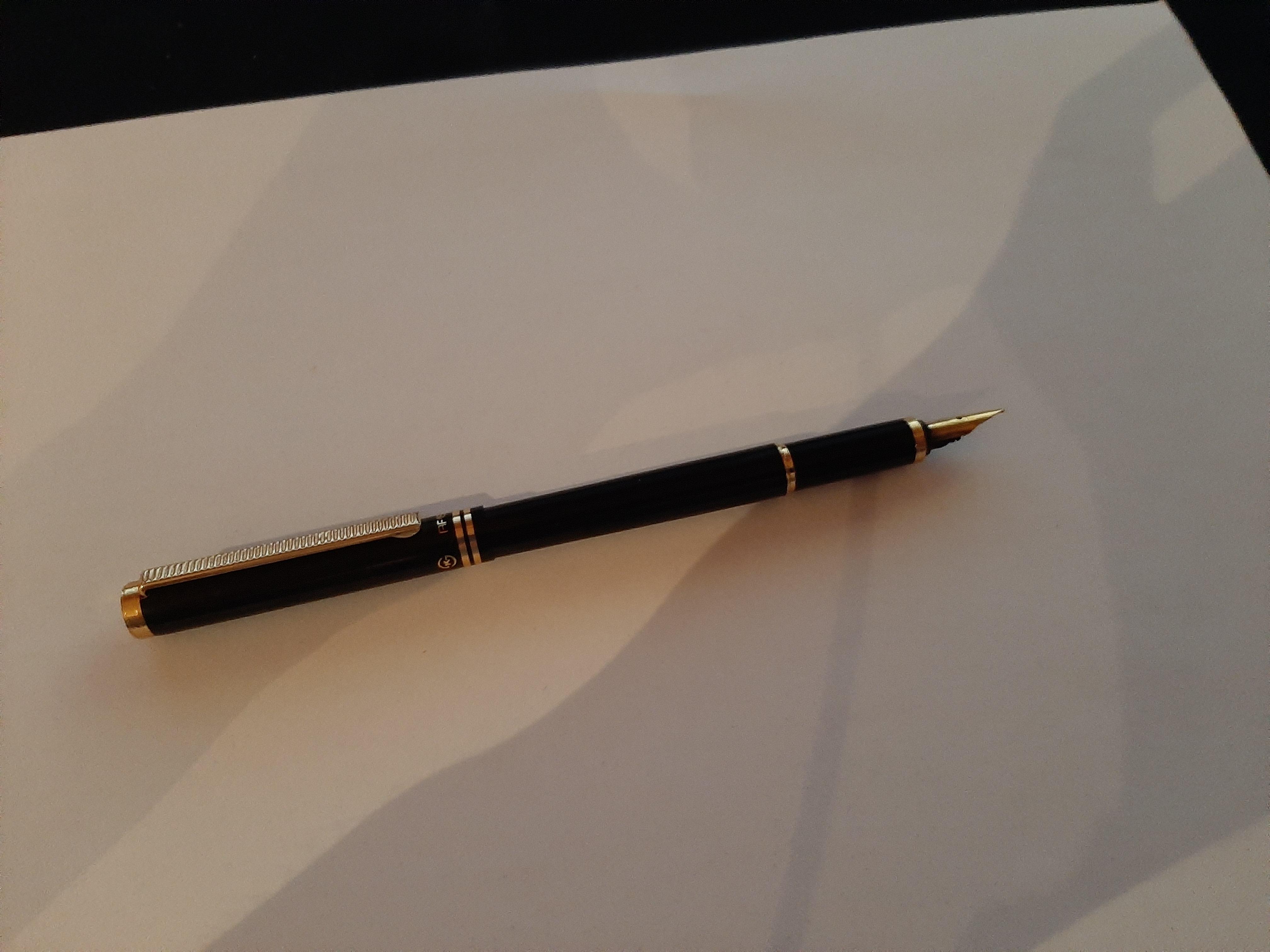 Welcher Hersteller hat diesen Füller gemacht? (Füllfederhalter)