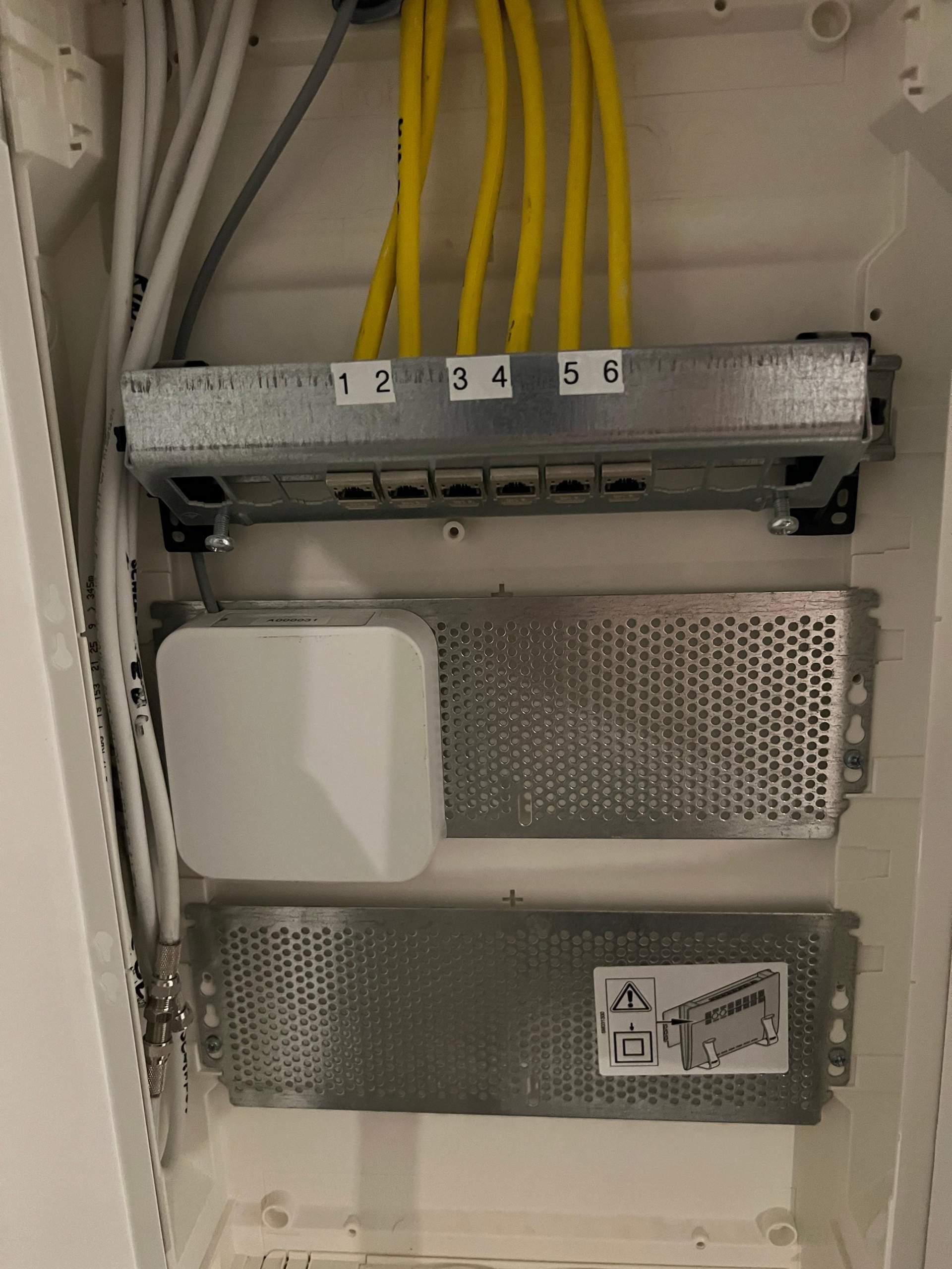 Welches Kabel für Glasfaser Modem? (Internet, Telekom)