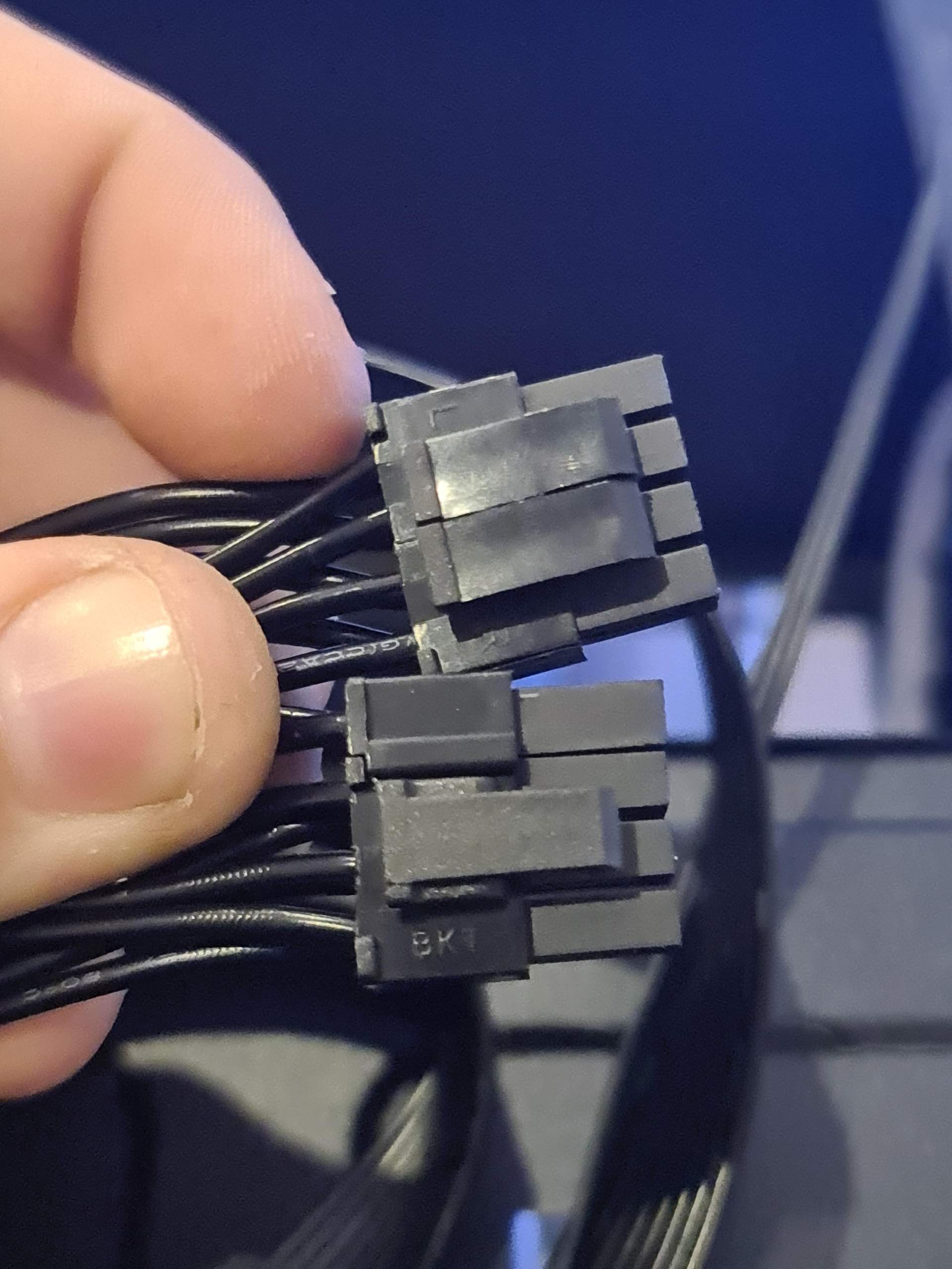 Welches kabel ist für die cpu Stromversorgung? (Gaming PC, Prozessor ...