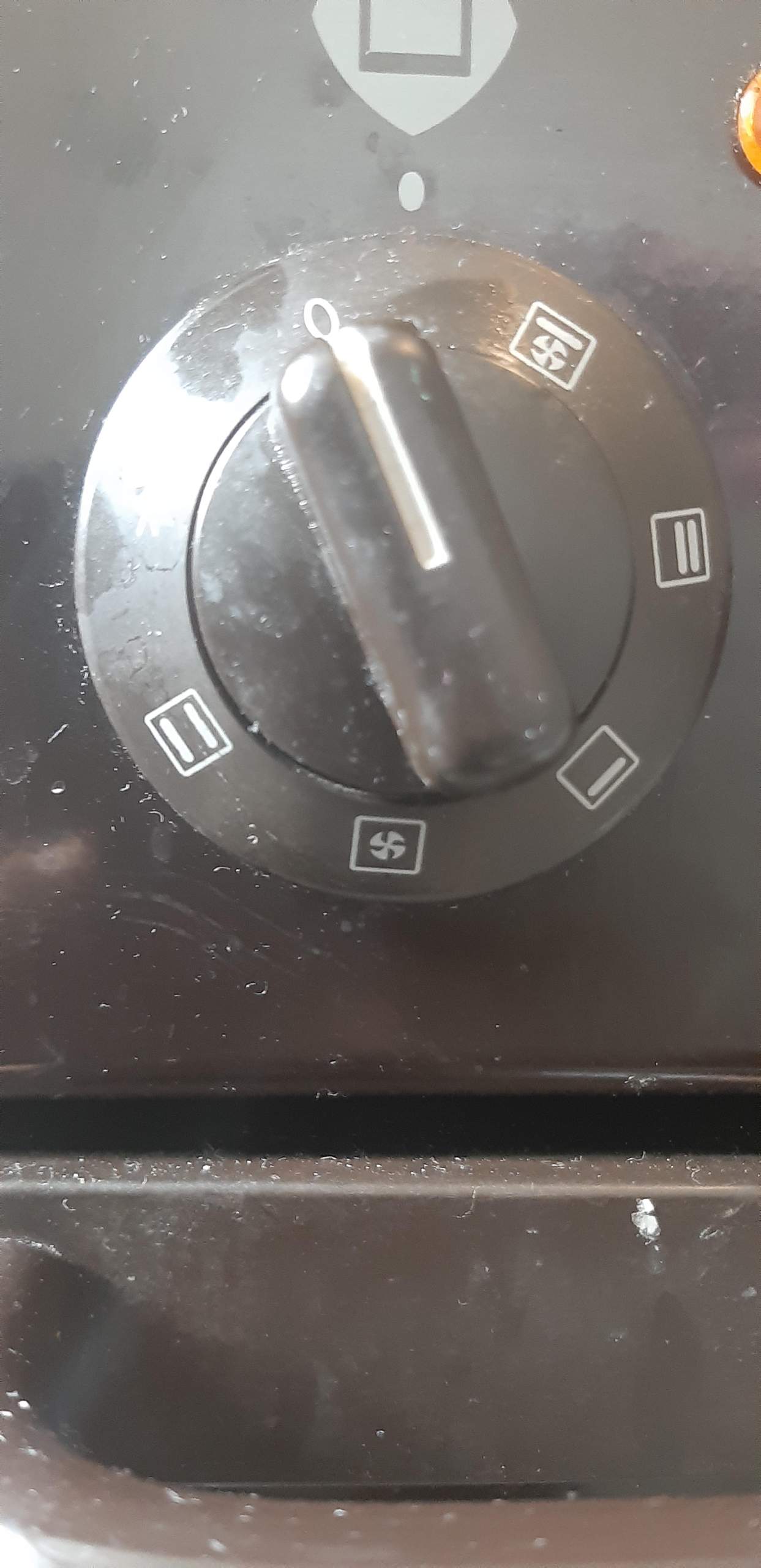 Welches von den Zeichen ist Umluft und welches ist Heißluft? (backen ...