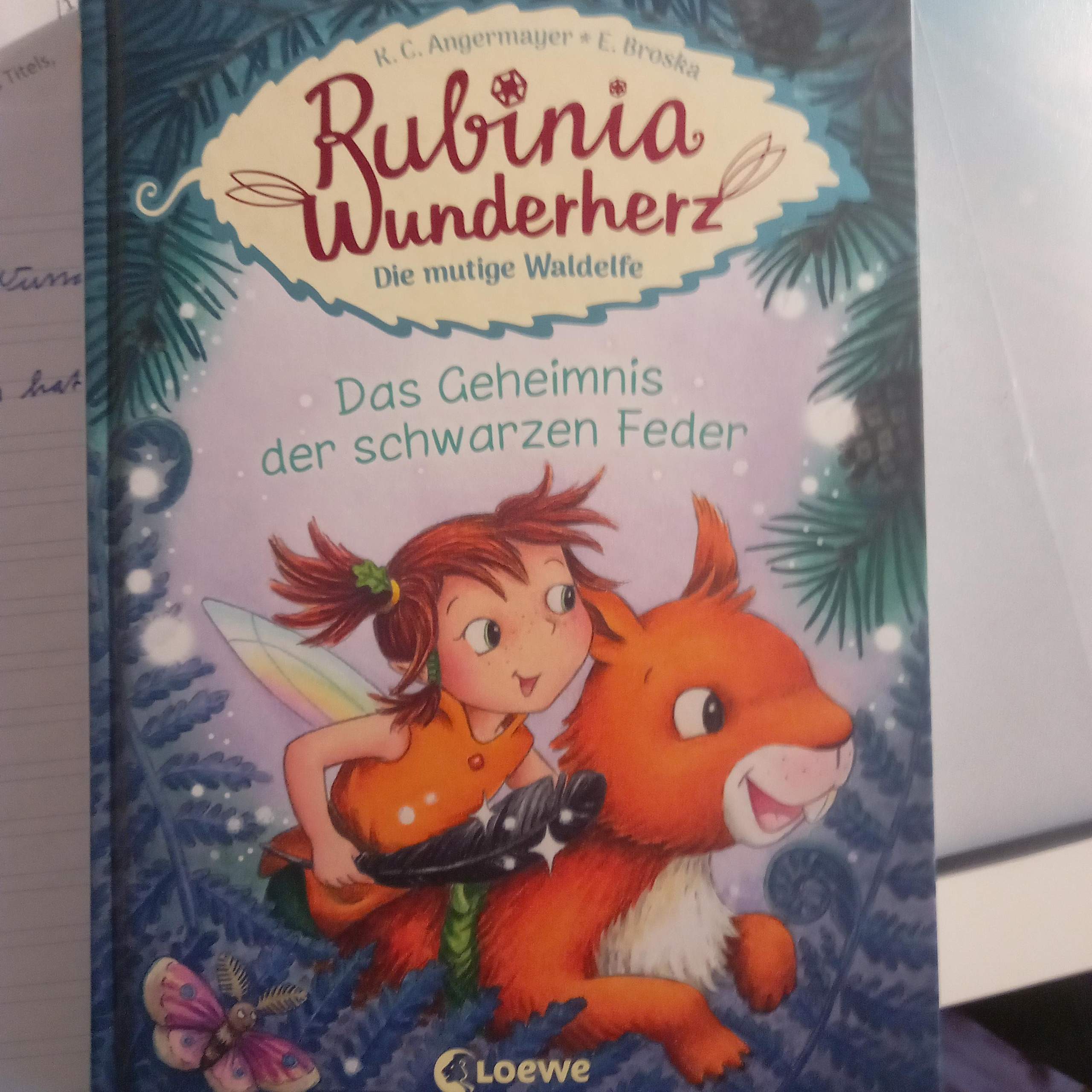 Wie als ist Rubinia Wunderherz im Kinderbuch? (Buch)