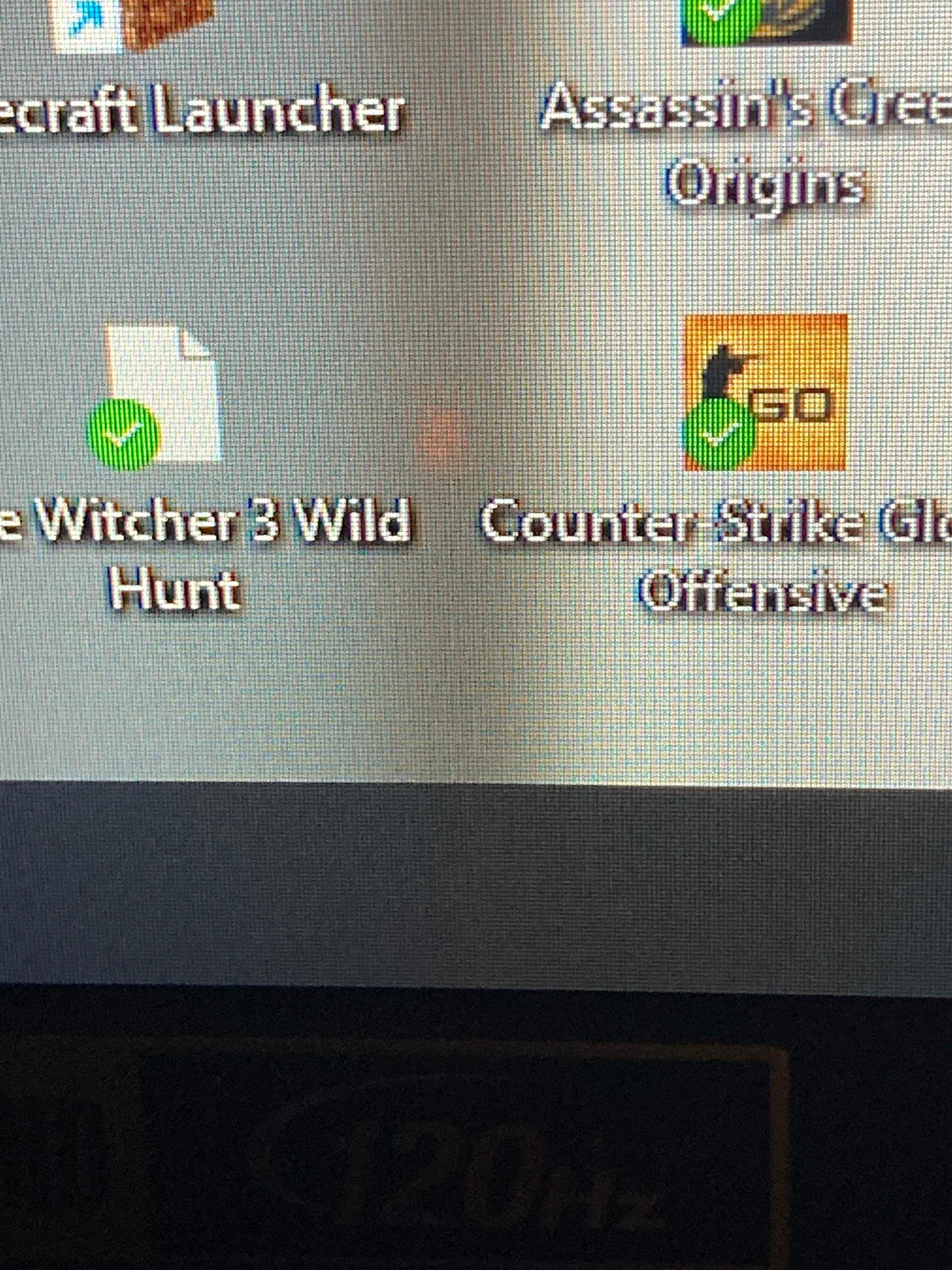 Wie bekomme ich die Haken bei windows 11 icons weg? (Computer, Technik)