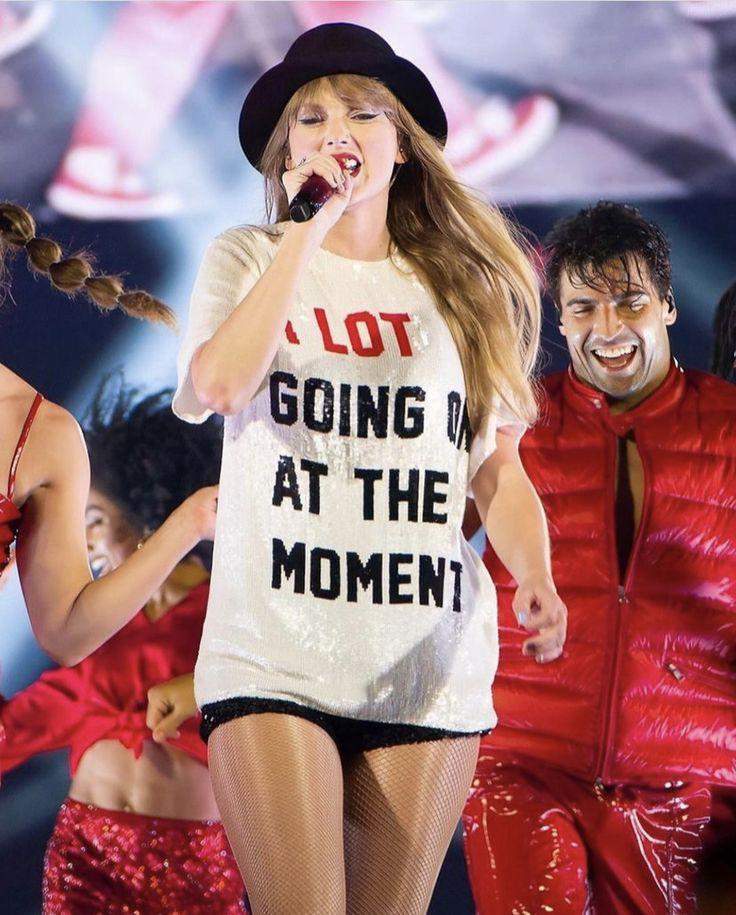 Wie bekommt man bei der Eras Tour den 22 Hut? (Sänger, Taylor Swift)