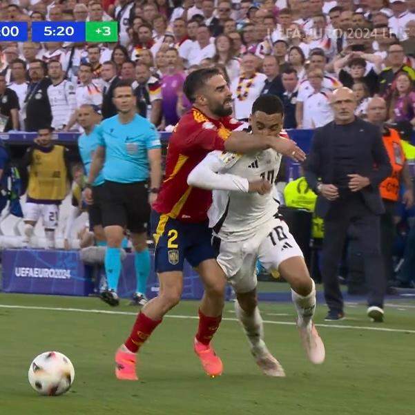 Wie bewertet Ihr die grobe Unsportlichkeit der Spanier? (Deutschland ...