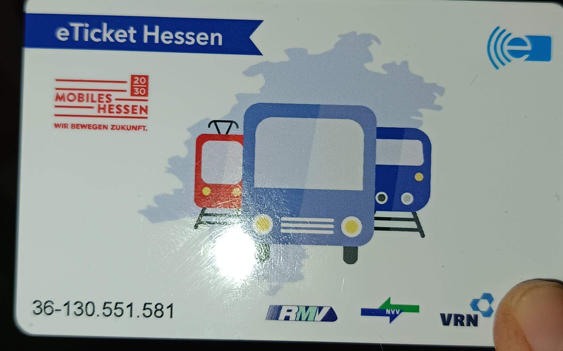 Wie Deutschland Ticket in der DB App hinterlegt? (Bahn, Zug, Deutsche Bahn)