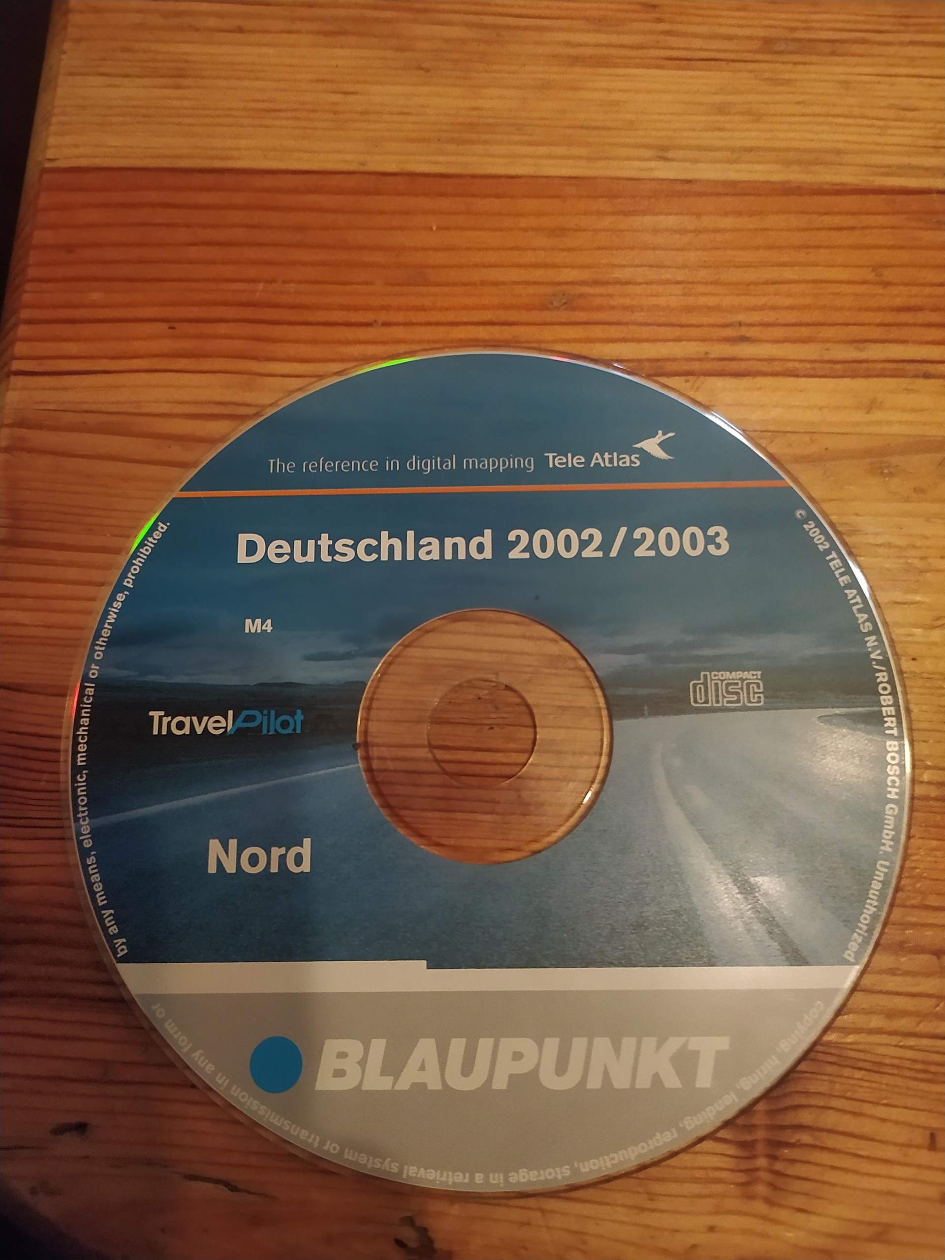 Wie finde ich noch aktuelle Kartendaten für ein VW MFD 1? (Volkswagen, Autoradio, Navigation)