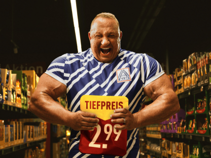 Wie findet ihr das Markus Rühl nun an einer Kampagne für Aldi mit macht ...