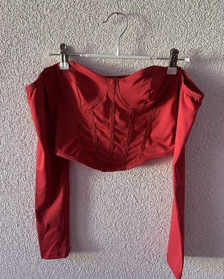 Wie findet ihr das Oberteil? (Liebe, Frauen, Freundschaft)