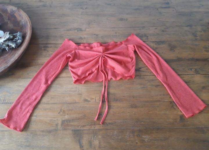 Wie findet ihr das Oberteil für ein Mädchen? (Liebe, Frauen, Freundschaft)