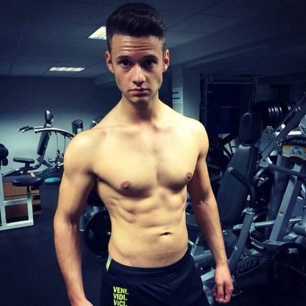 Wie findet ihr den Körper vom YouTuber „Inscope21“? (Liebe und ...