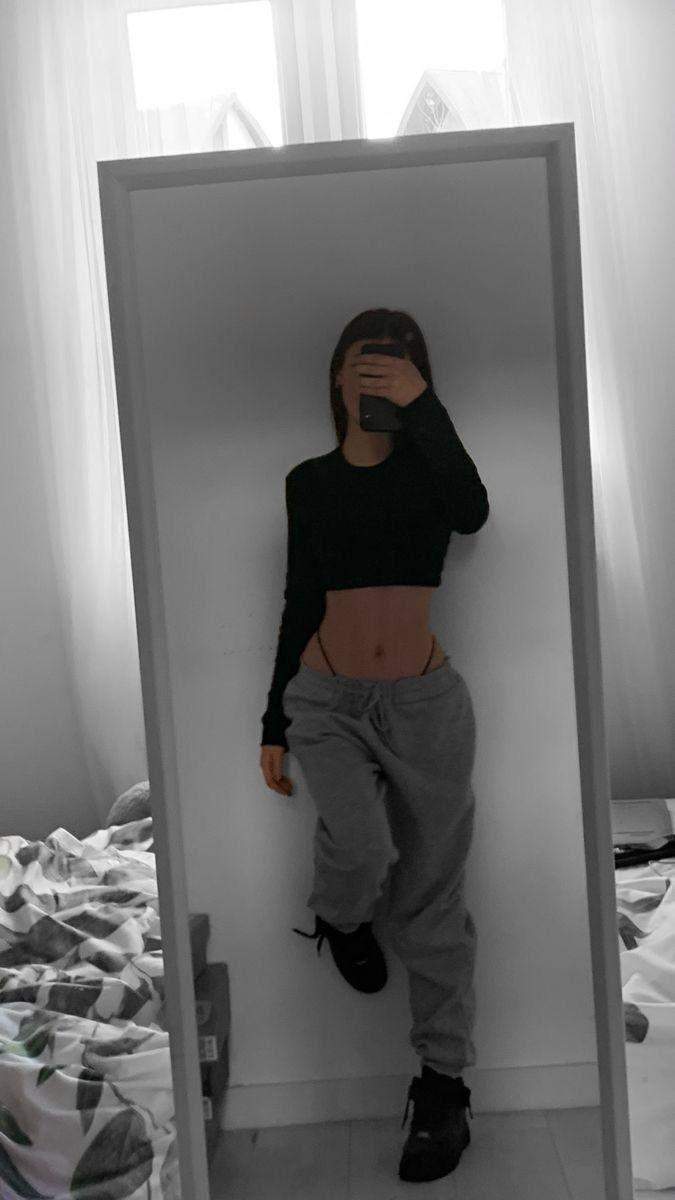 Wie findet ihr den Style indem man den Slip, Tanga oder String sieht? (Mädchen, Frauen, Jungs)