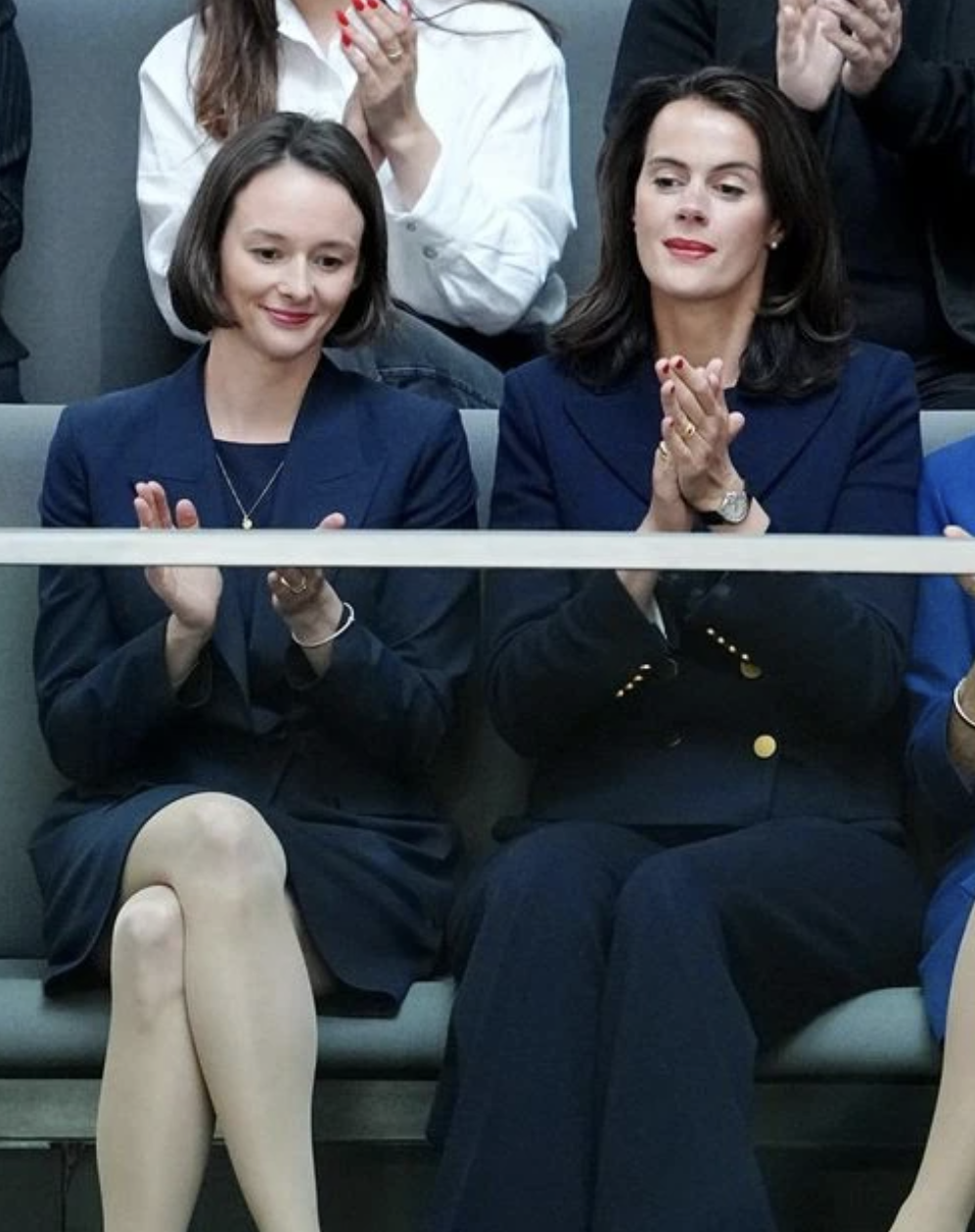 Wie findet ihr die Töchter von Friedrich Merz, machen sie Euch Merz ...