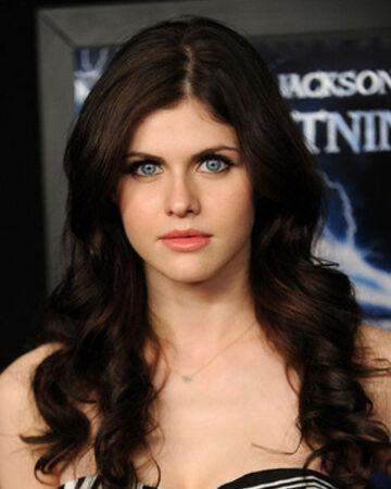 Stilvolle Percy Jackson Schauspielerin Bilder