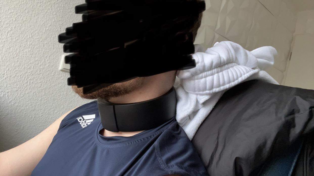 Wie findet ihr diesen Halsreif, würde echt gerne mal damit rausgehen ... Wie findet ihr diesen Halsreif, würde echt gerne mal damit rausgehen ...