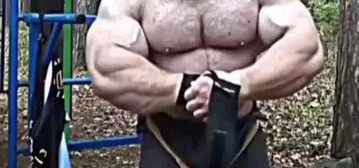 Wie findet ihr dieses Unterarm-Training von Andrey Smaev? (Muskeln ...