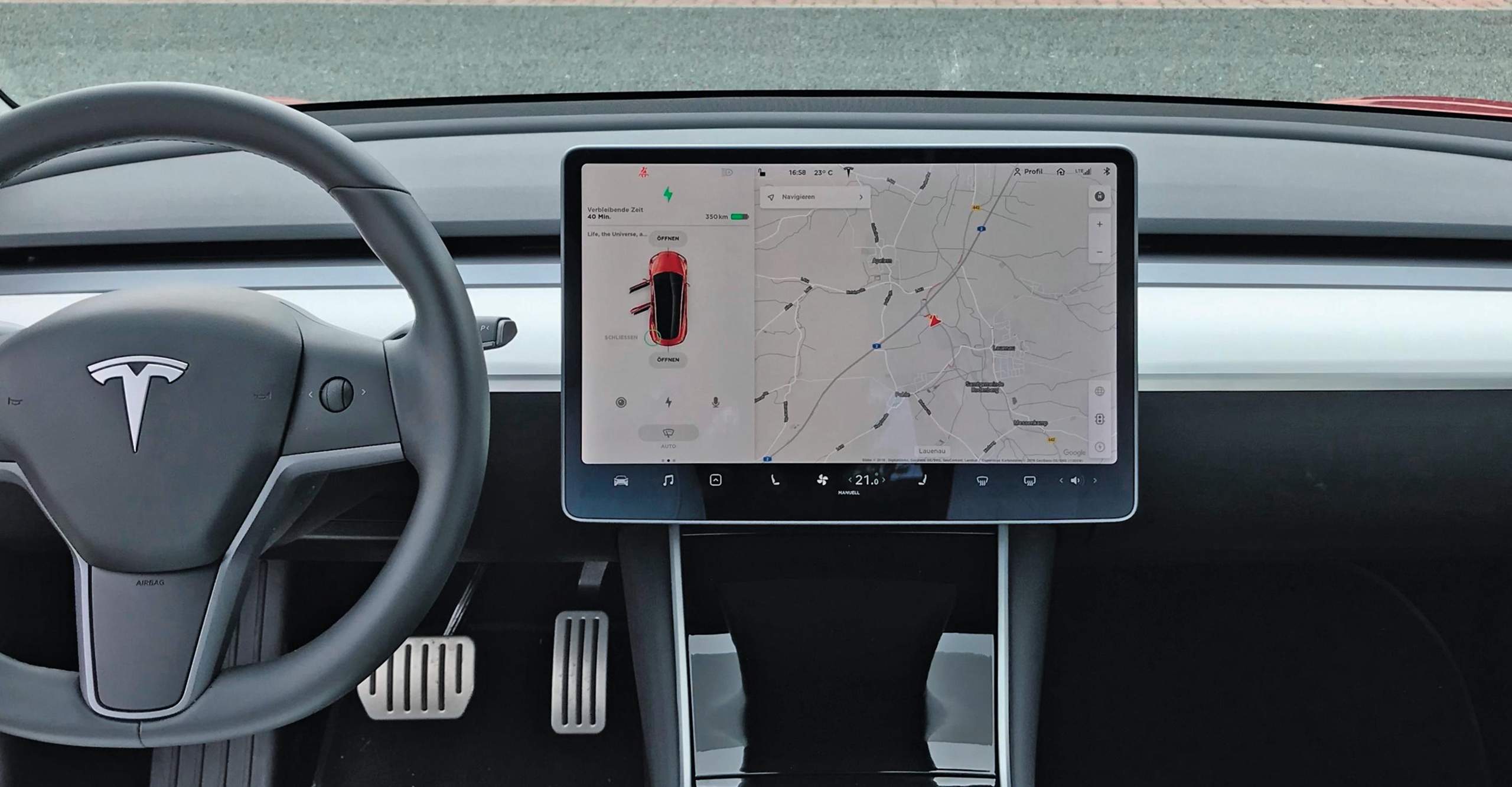 Wie findet ihr Displays im Auto? (Autokauf, Autofahren, Ford)