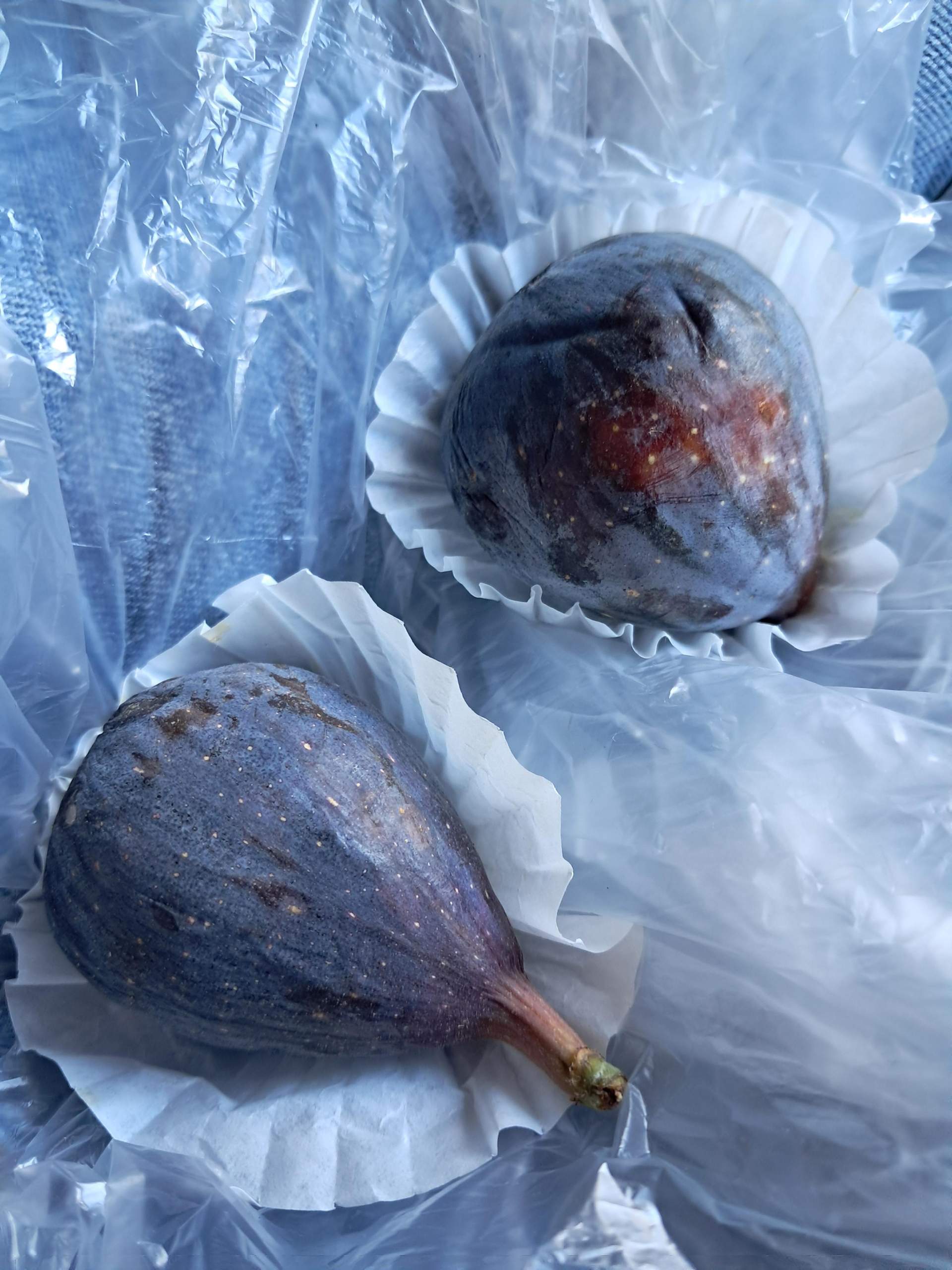 Wie isst man Feigen? (Essen, Obst, Früchte)