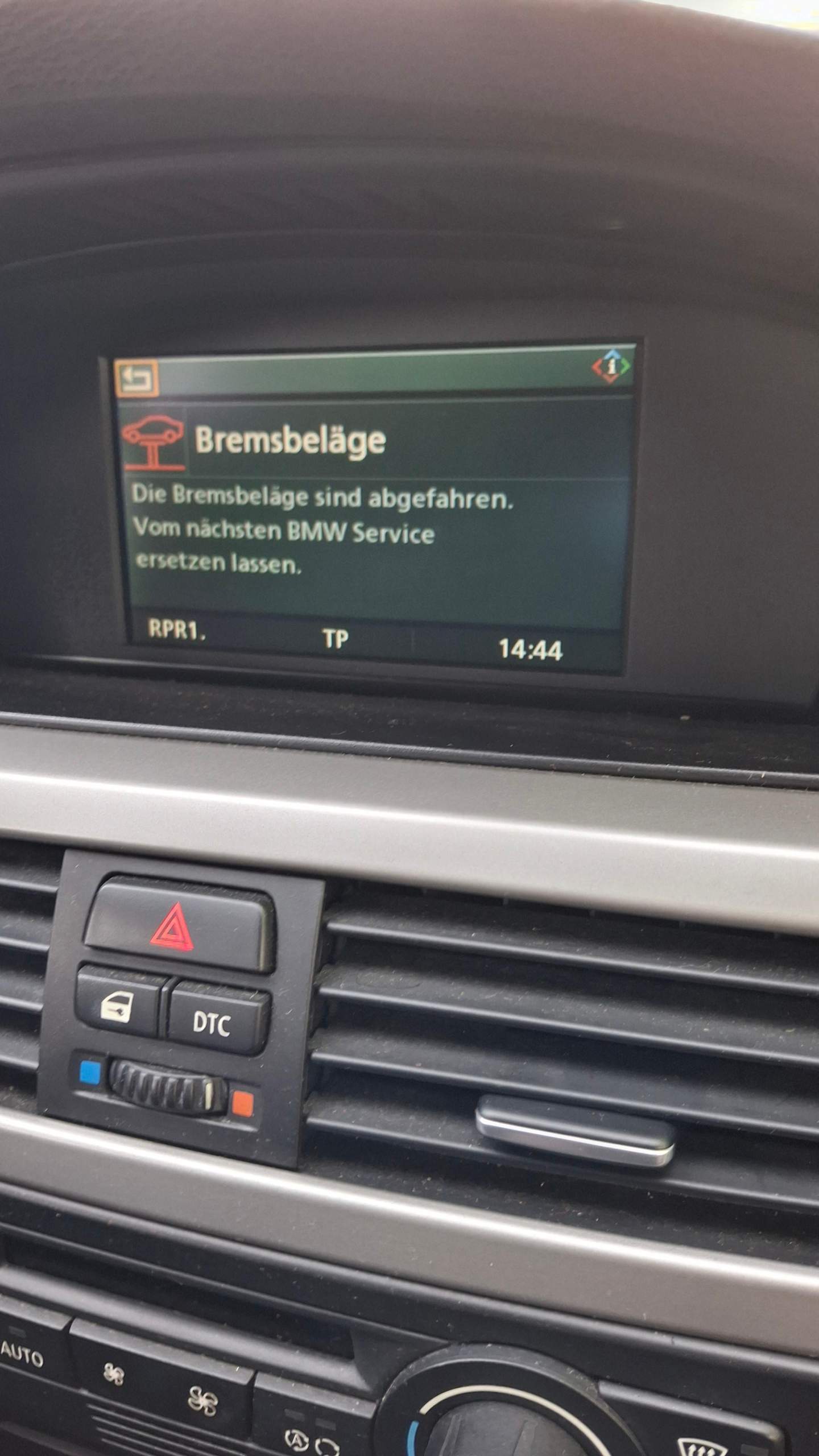 Wie kann ich den Fehler beheben was genau bedeutet das ? (Auto, KFZ)