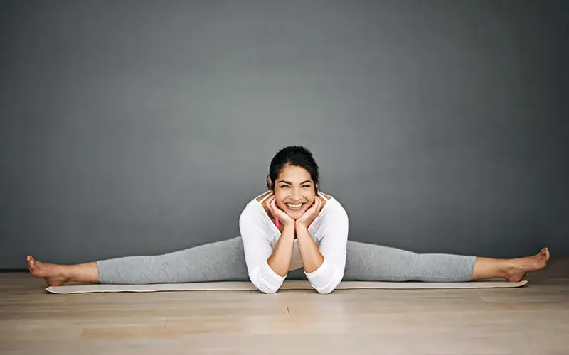 Wie kann ich einen der beiden Spagat lernen? (Schmerzen, Training, dehnen)