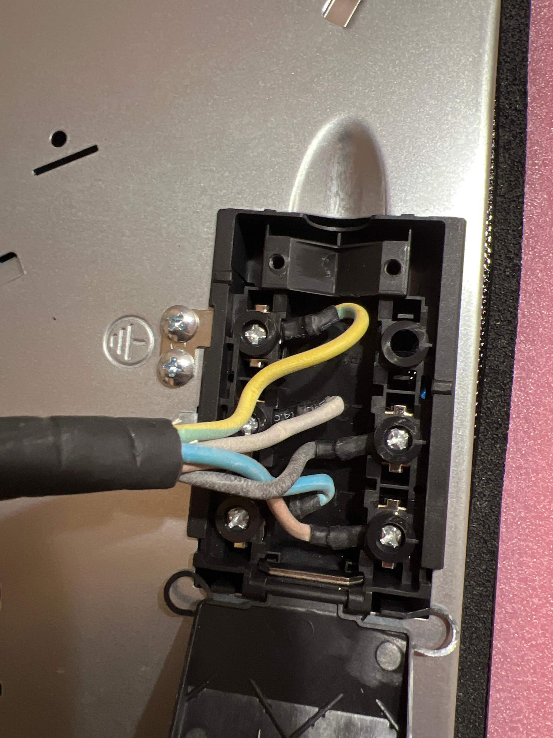 Wie stecke ich mein Herd an? (Strom, Elektrik, Küche)