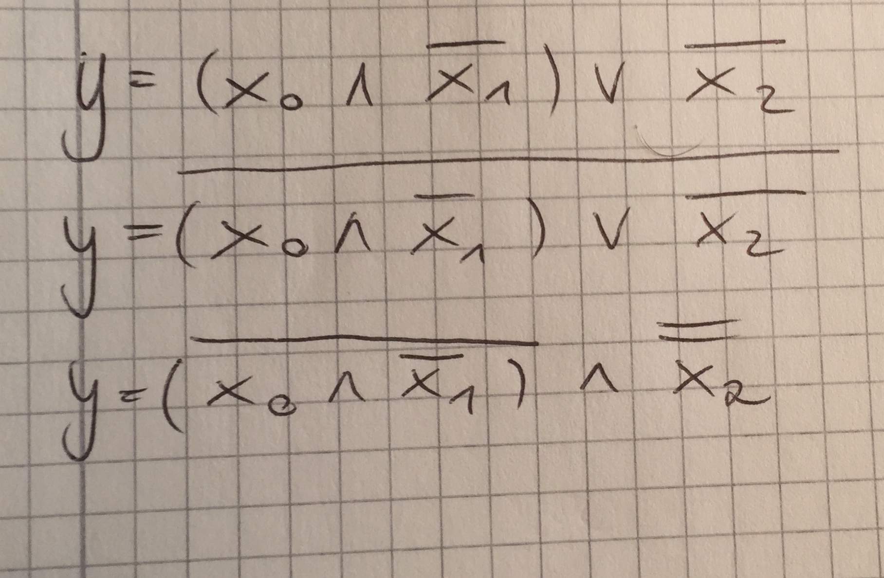 Wie stelle ich diese Verknüpfung nur mit NAND-Gattern dar? (Computer ...