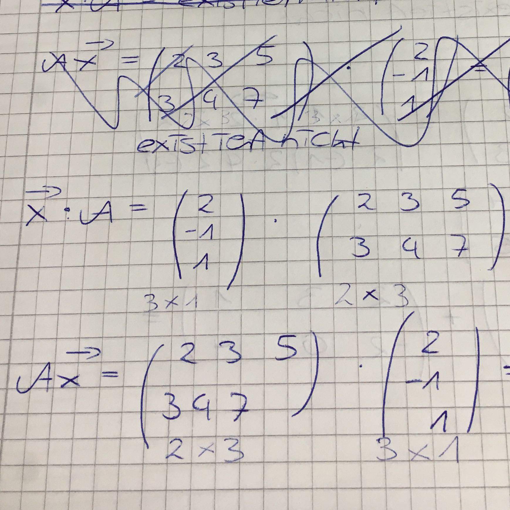 Wie wird eine 2x3 3x1 Matrix multipliziert? (Mathematik)