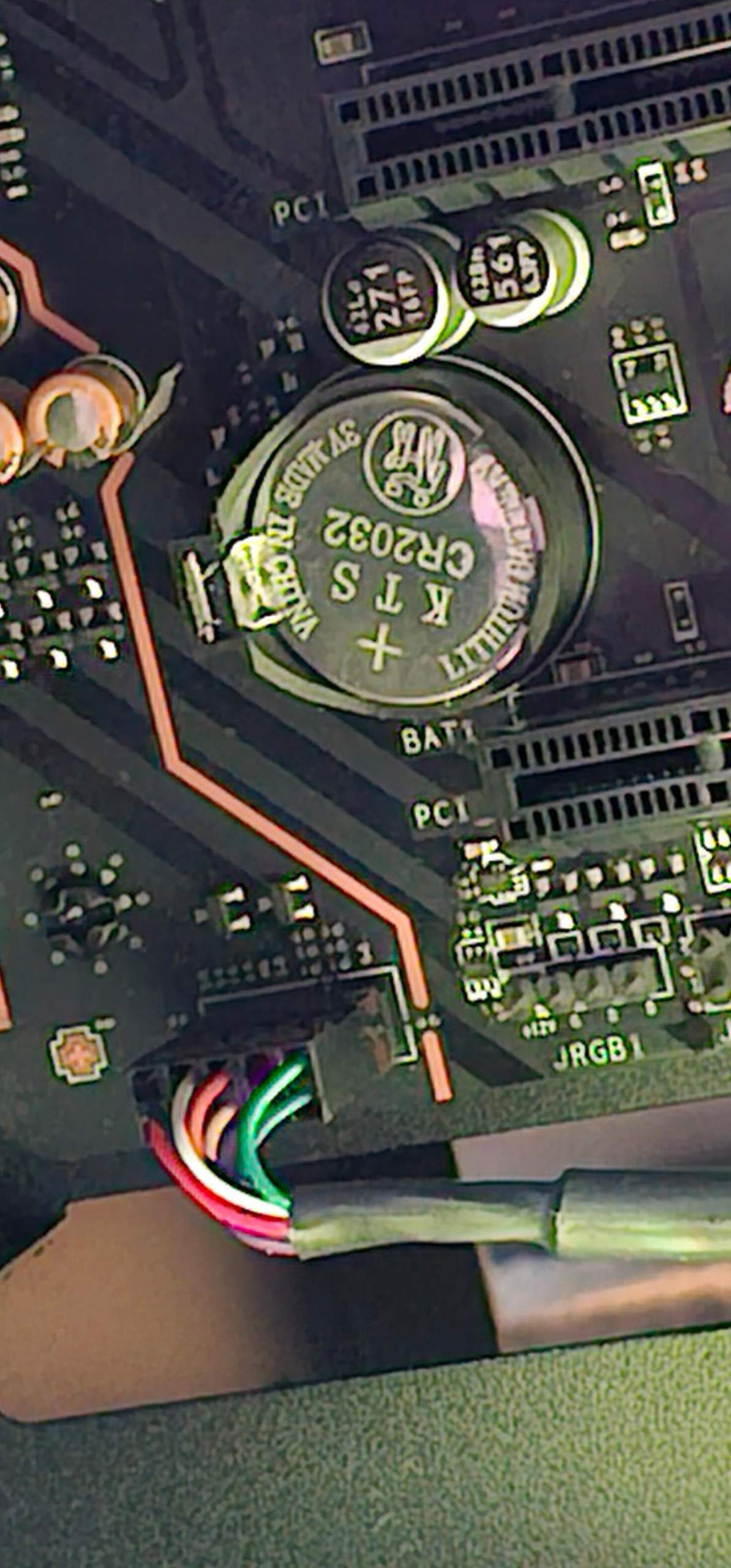 Wie wntfernt man aus dem Mainboard den Bios Chip? (Motherboard, MSI)