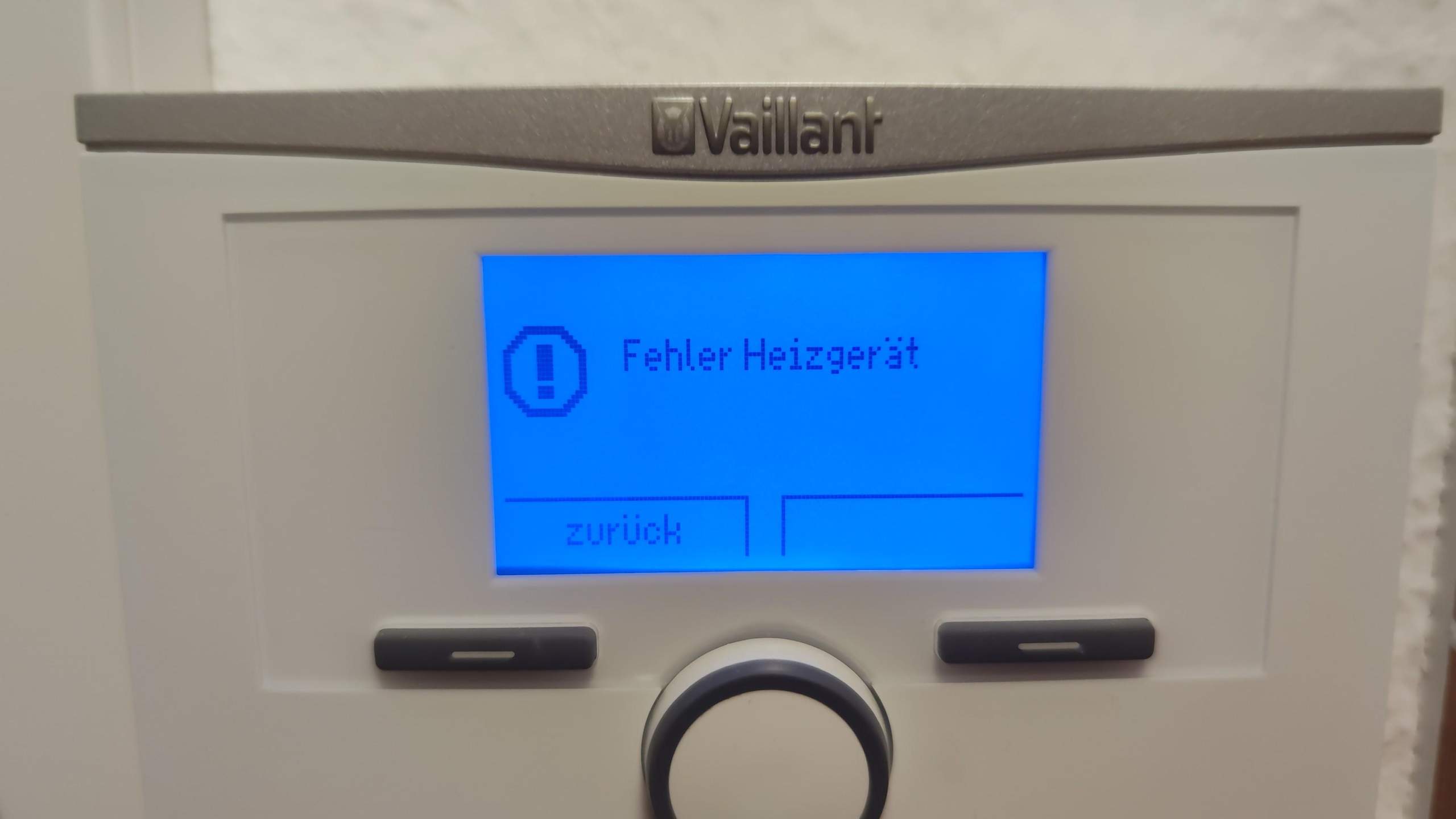 Wieso geht meine Heizung und warm Wasser nicht, Error? (wohnen, Wärme, Sanitär)