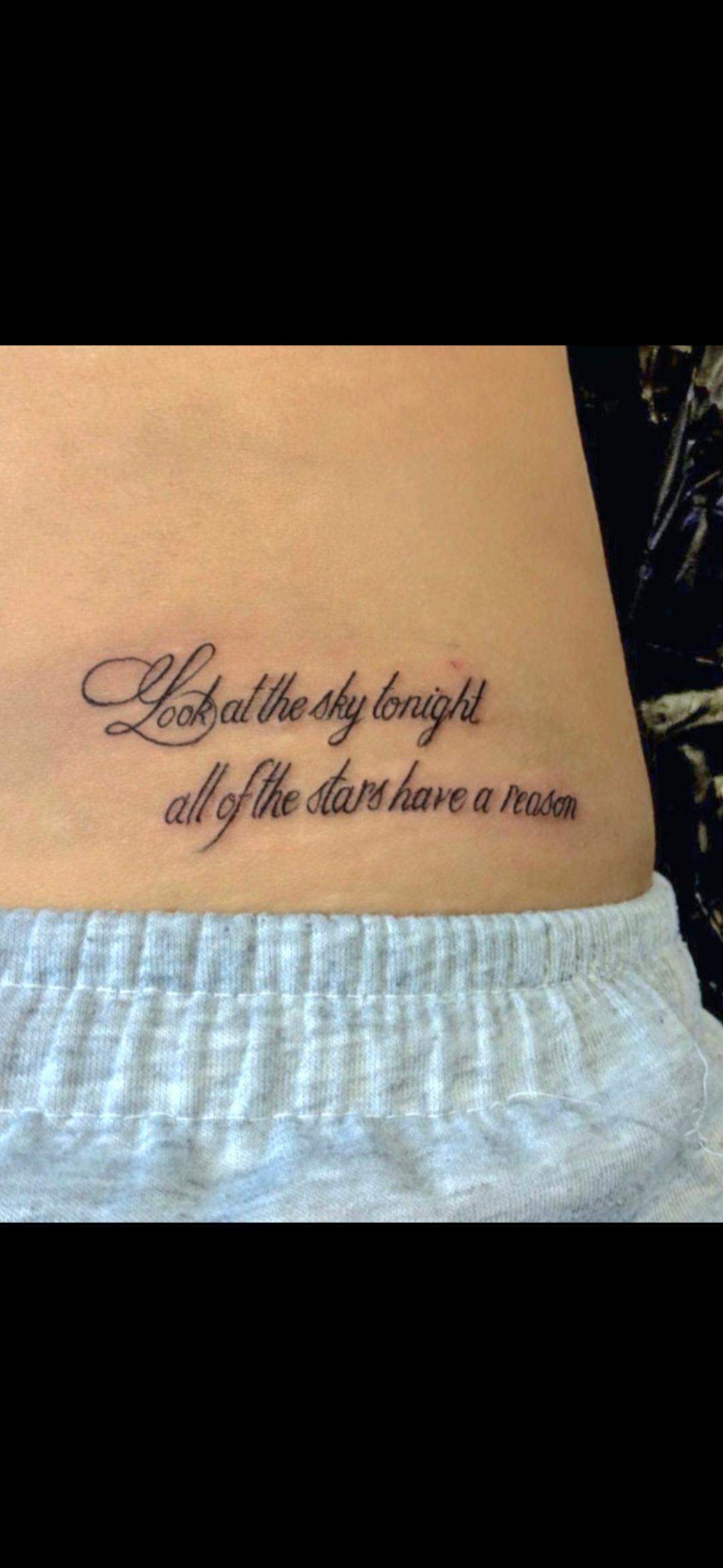 Wird mein Fine Line Lettering Tattoo schlecht heilen? (tätowieren ...