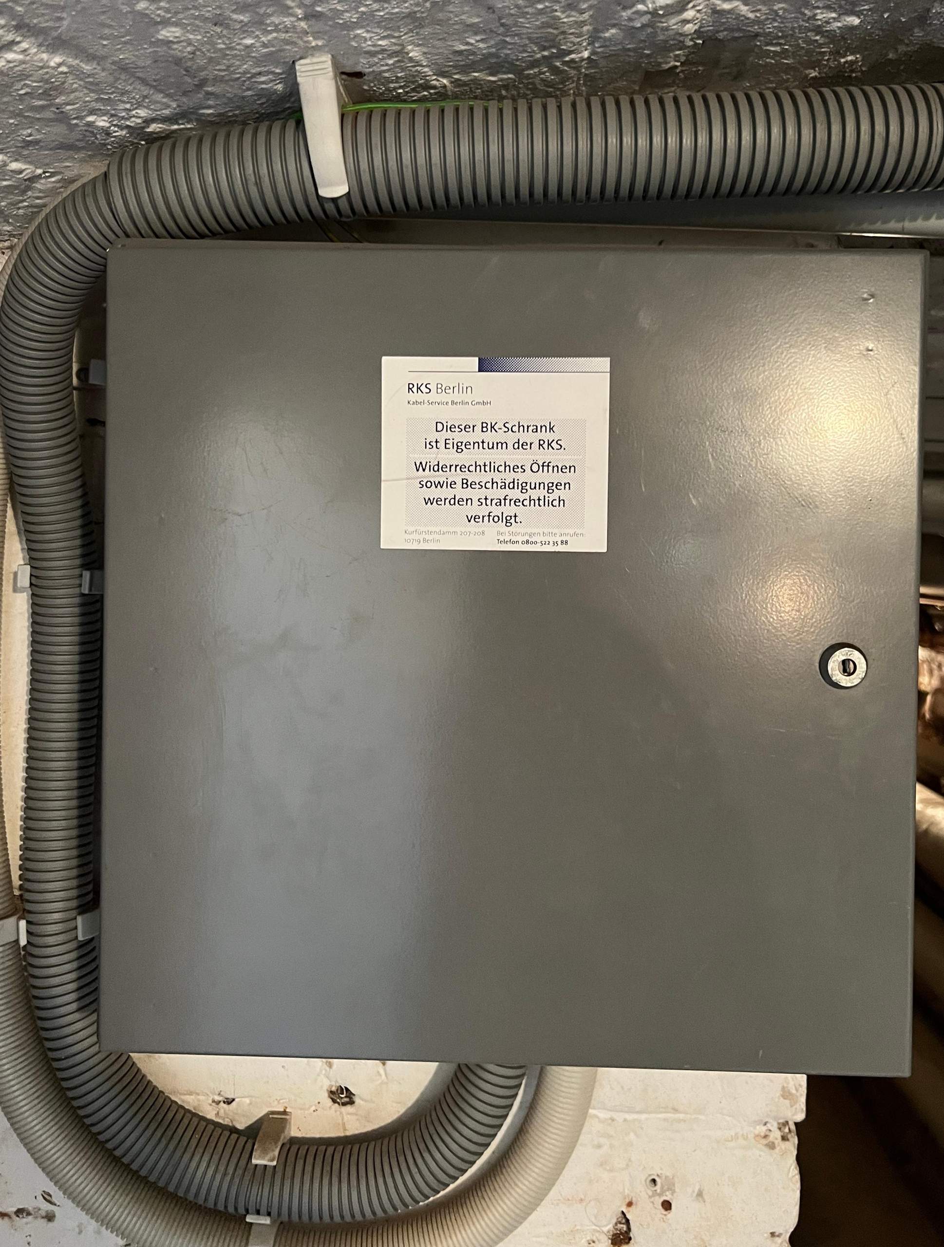 Wo finde ich den APL Hausanschlusskasten für die Telekom? (Internet ...