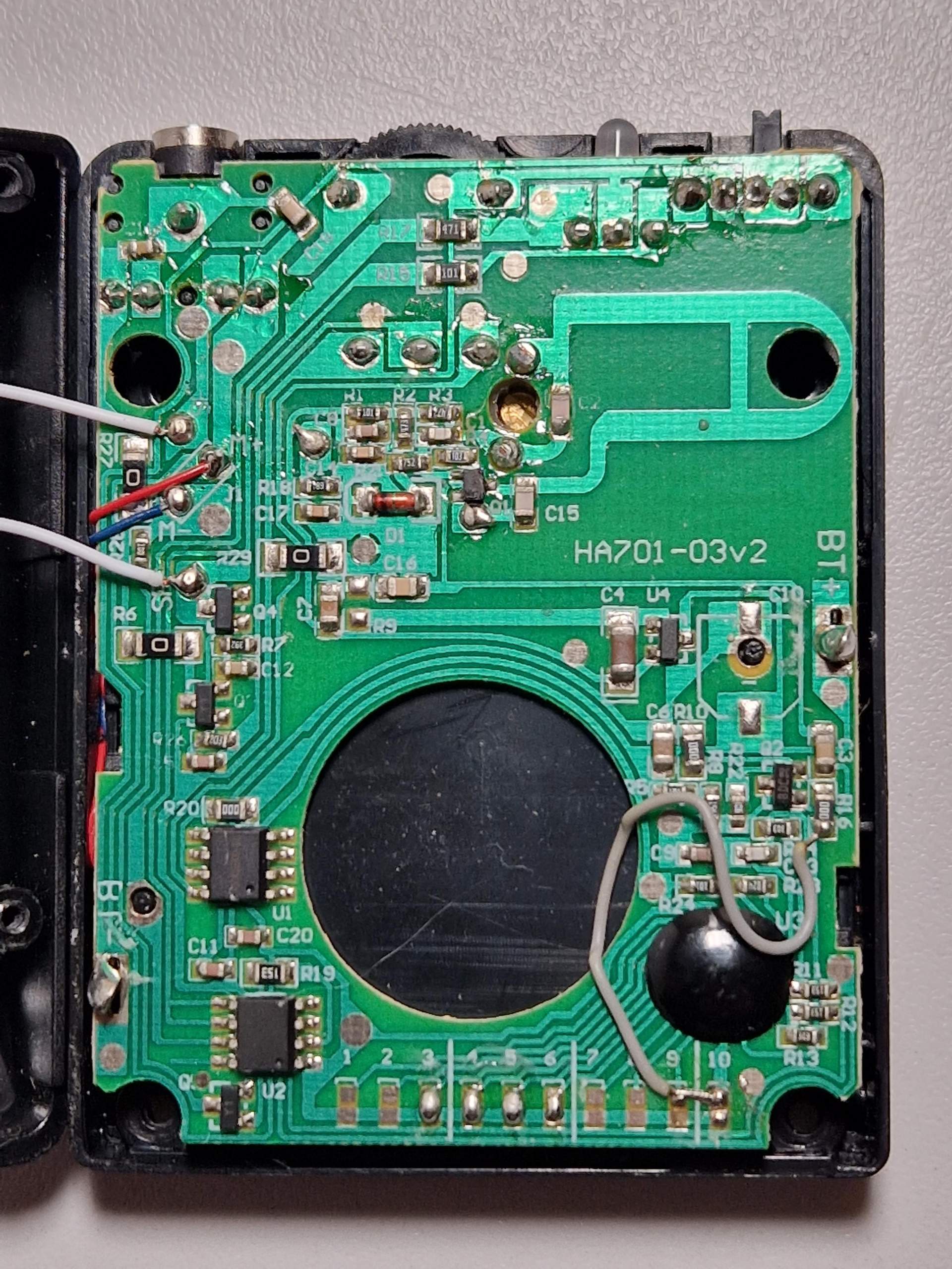 Wo finde ich die Antenne auf der Platine? (Computer)
