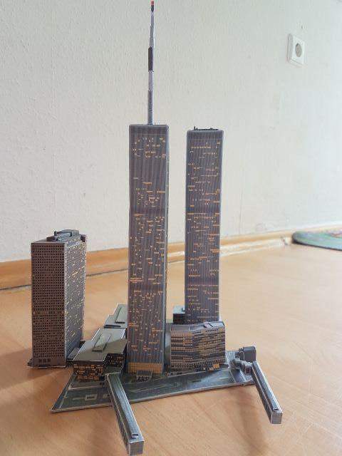 Wo finde ich ein World Trade Center papier modell zum Kaufen ...