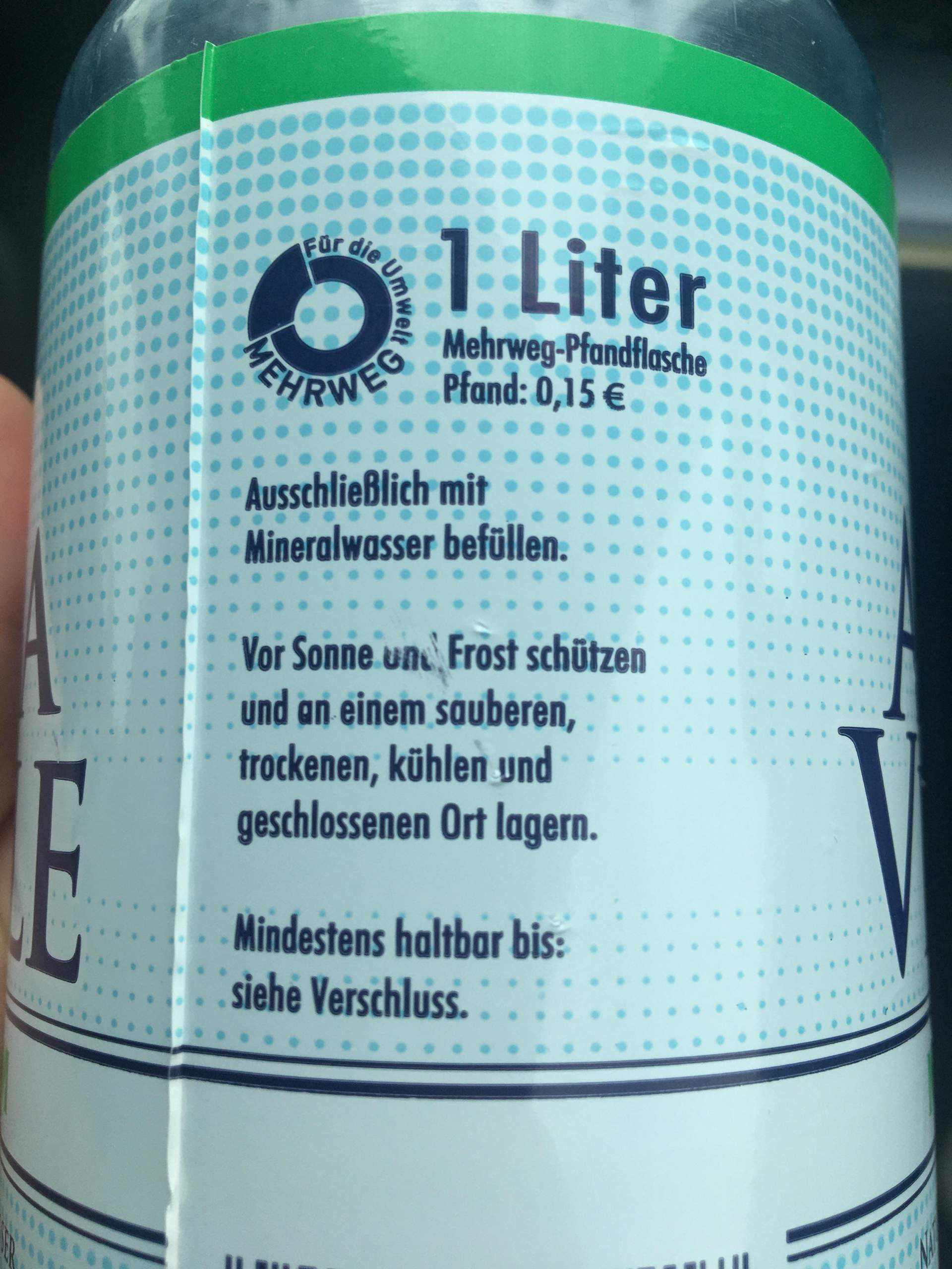 Wo gibt man diese Pfandflaschen zurück? (Wasser, Flasche, Pfand)