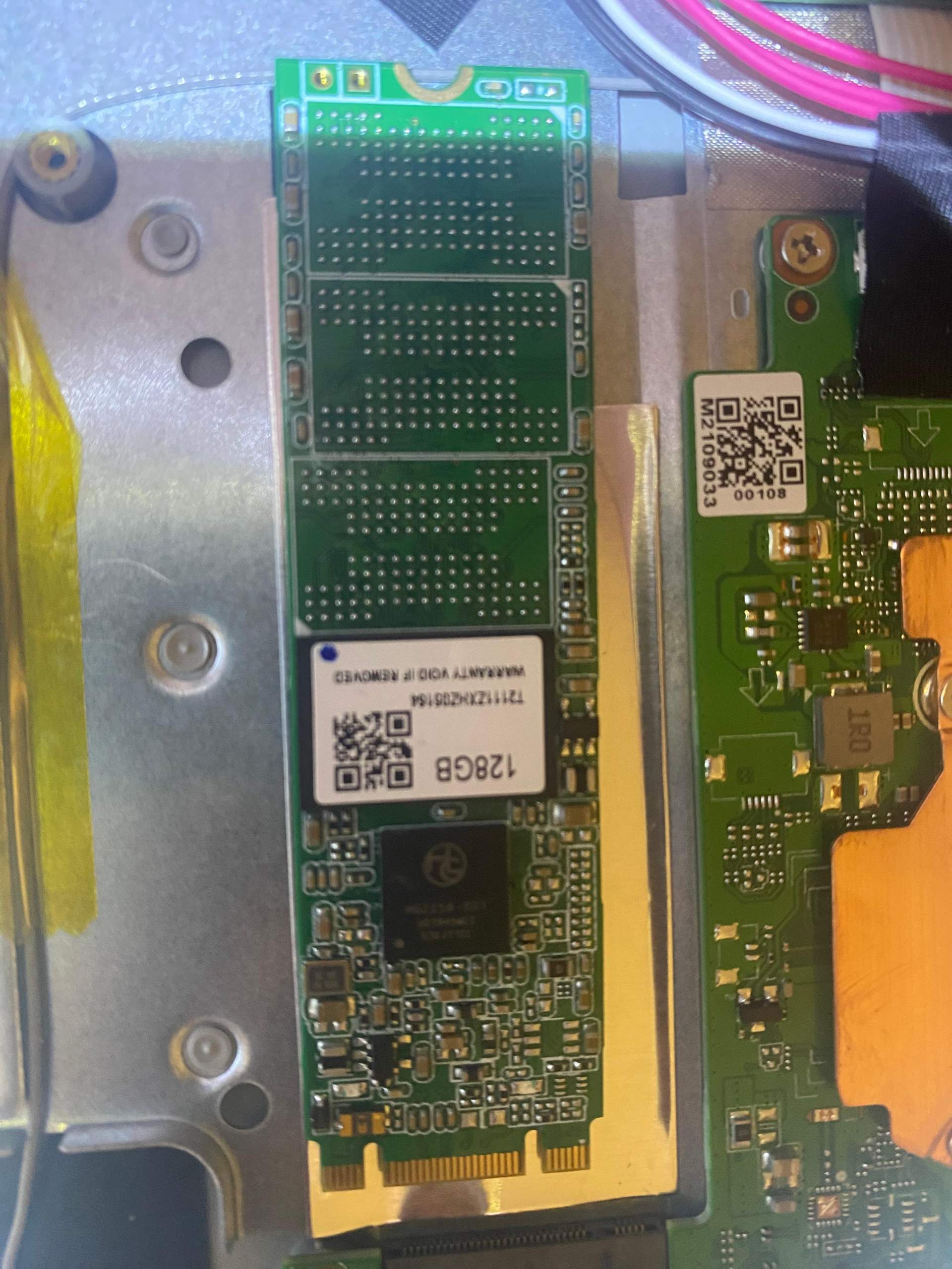 Wo ist der RAM Chip bei meinen Laptop? (CPU, Prozessor, AMD)