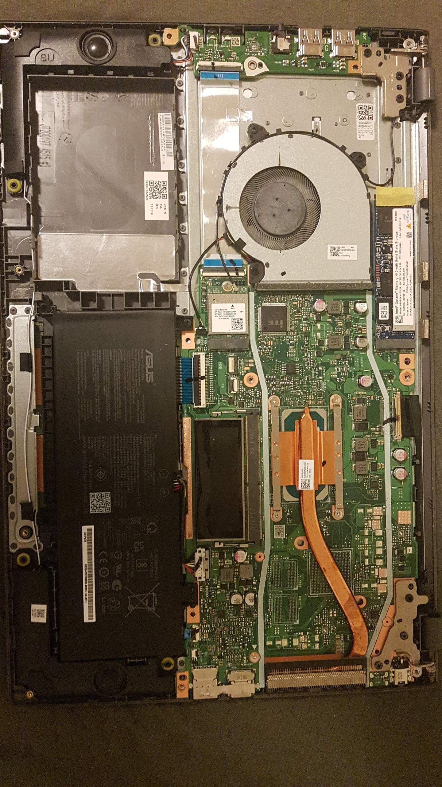 Wo ist die 2te Festplatte? (Laptop, Daten, Asus)