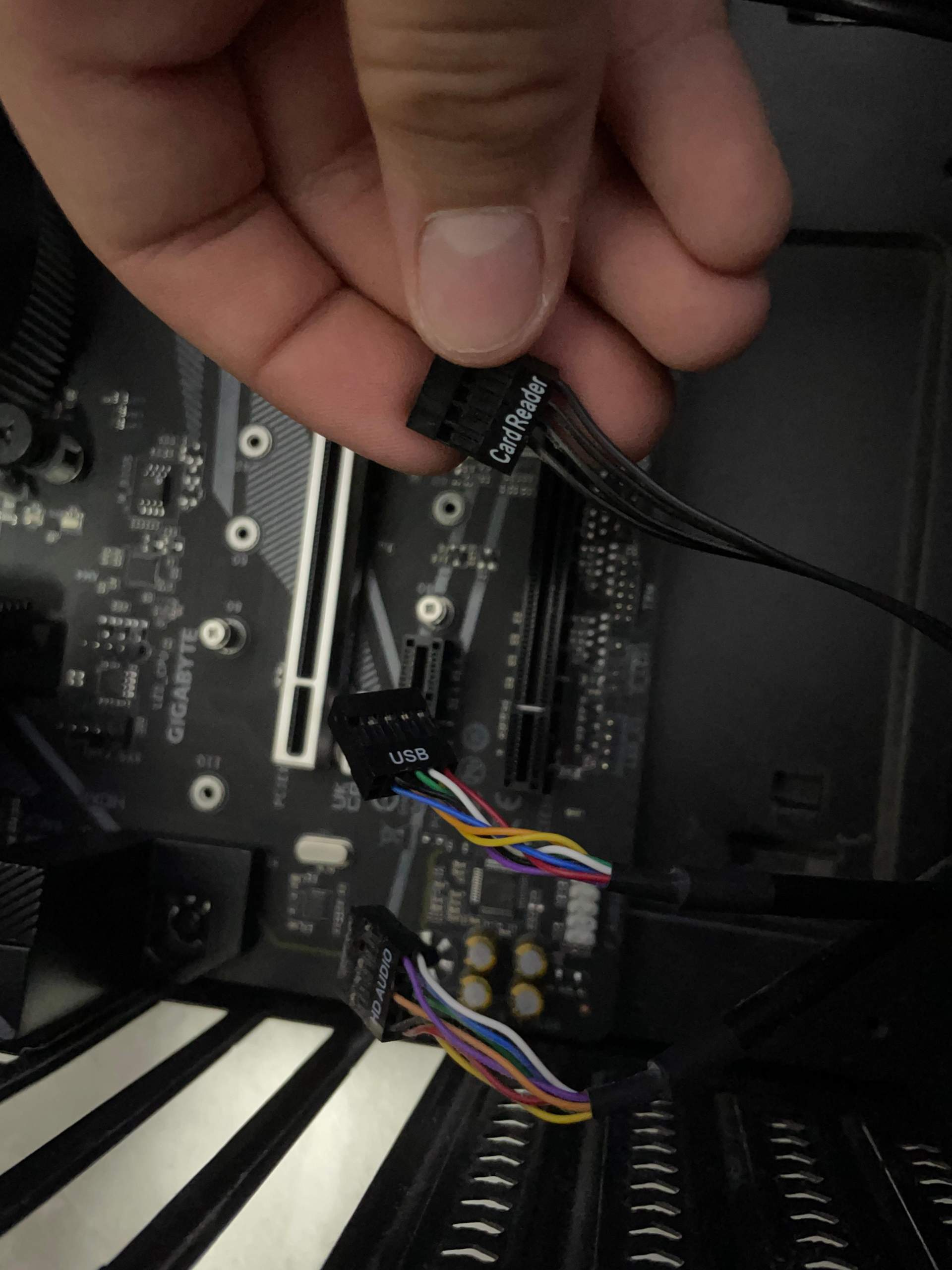 Wo müssen diese Kabel am mainboard? (CPU, USB, Motherboard)