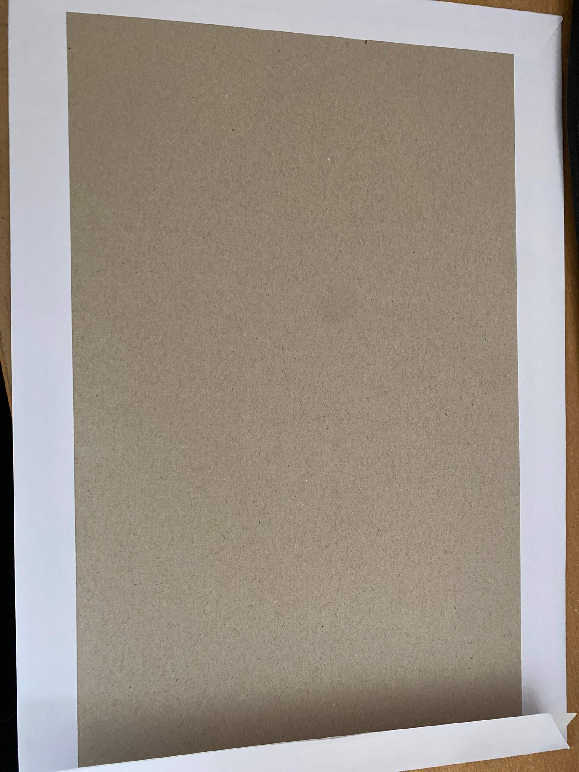 Wo schreibt man bei diesen Umschläge den Absender und Empfänger hin ...