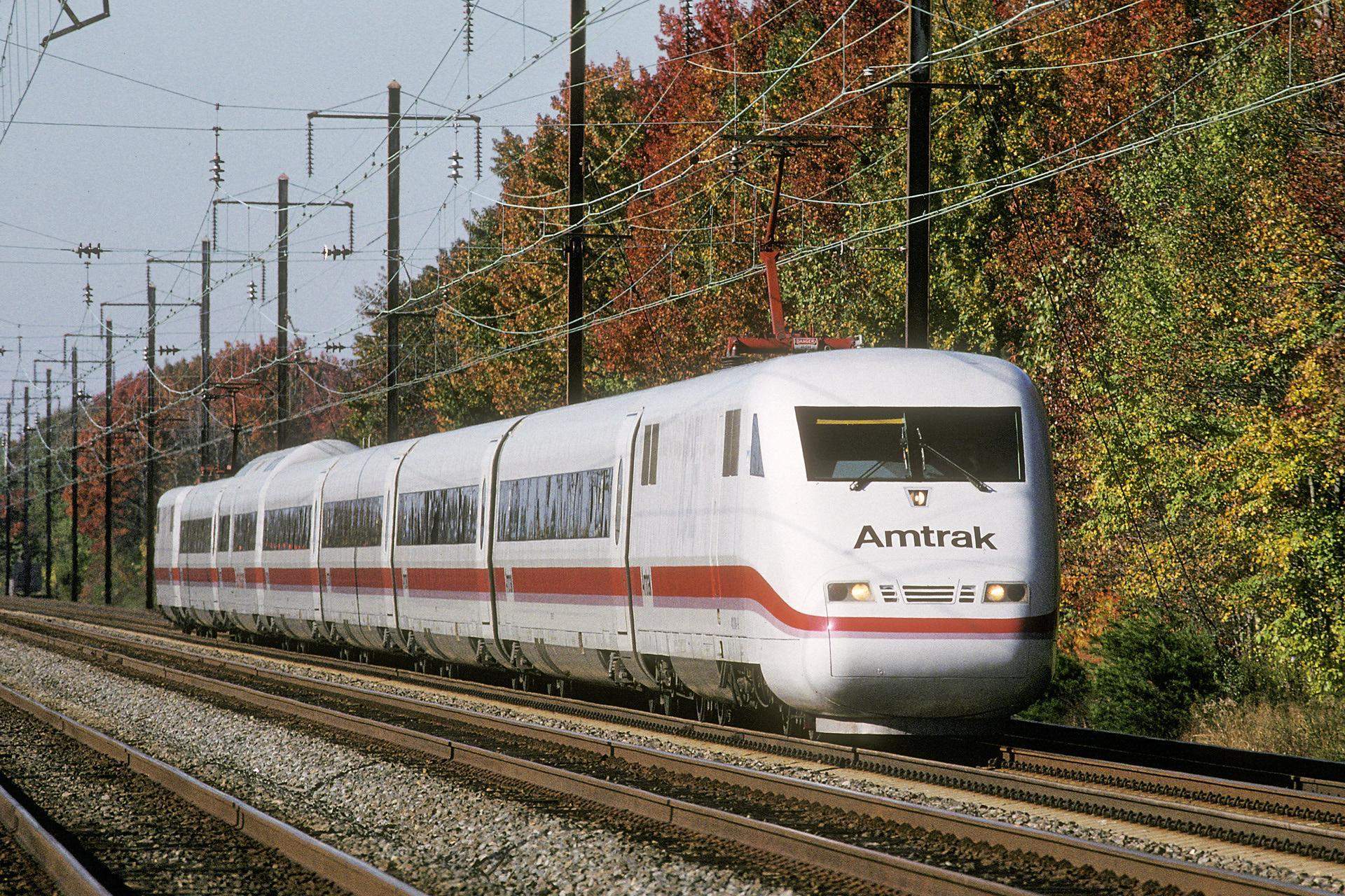 Wusstet ihr, dass Amtrak 1993 für 6 Monate einen ICE 1 der DB in den ...