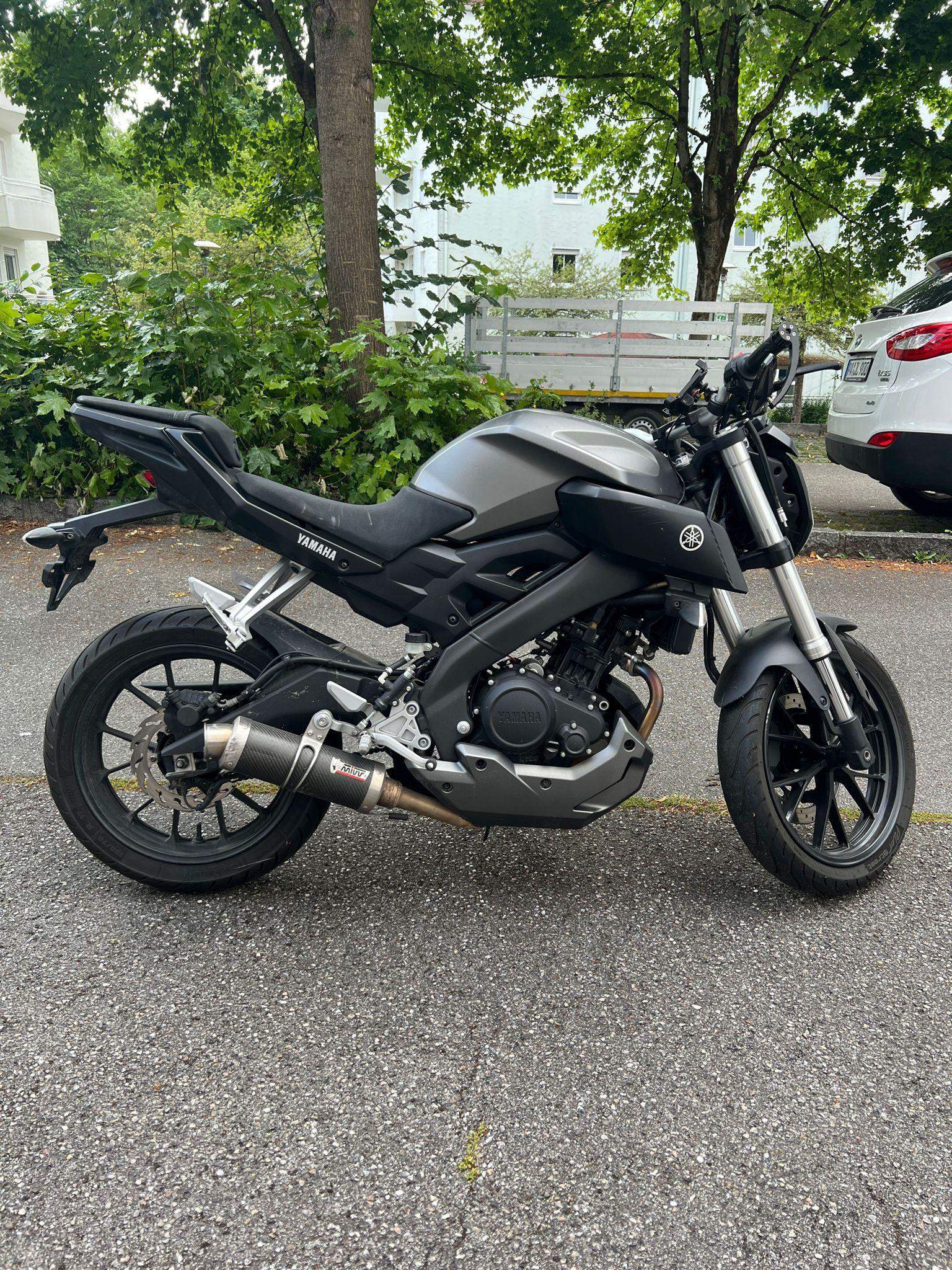 YAMAHA MT125? (TÜV, Supermoto 125ccm)